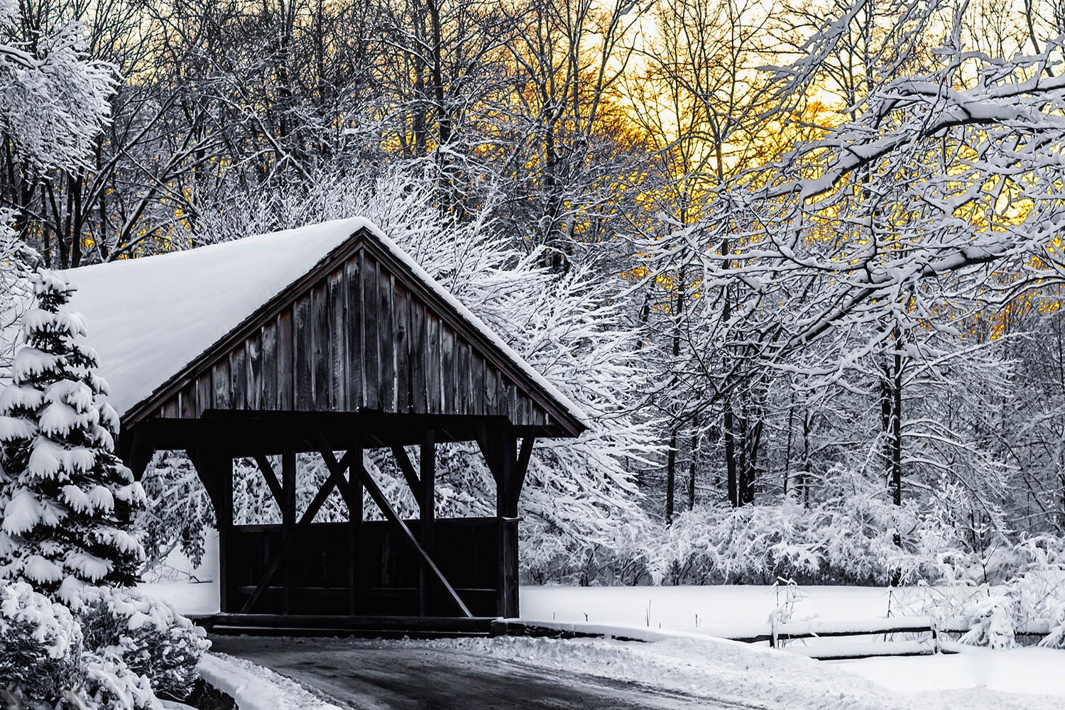 Snow Covered Bridge Wallpaper